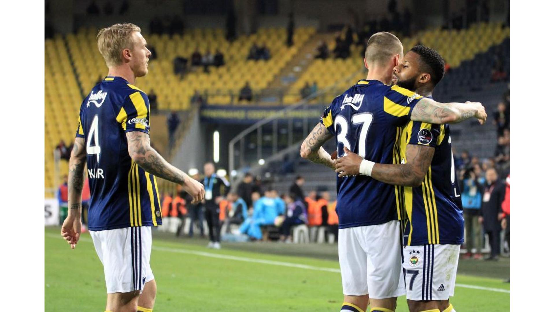 İÇİM CIZLADI(RÜŞTÜ REÇBER) - Spor yazarlarından Fenerbahçe-Akhisar yorumu!