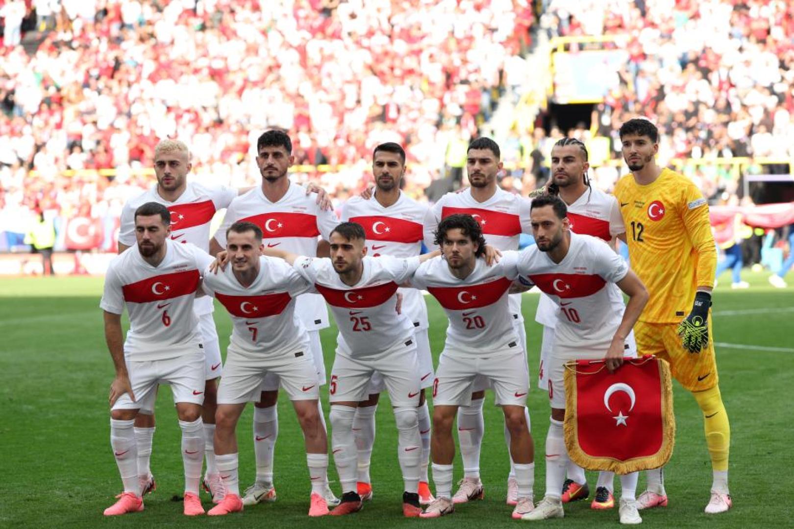 UĞUR MELEKE'DEN YORUMLAR - Uğur Meleke: "Çekya maçından çok endişeliyim"
