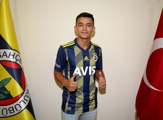 Fenerbahçe Melih Bostan'ı 2. Lig ekibine kiraladı - Futbol